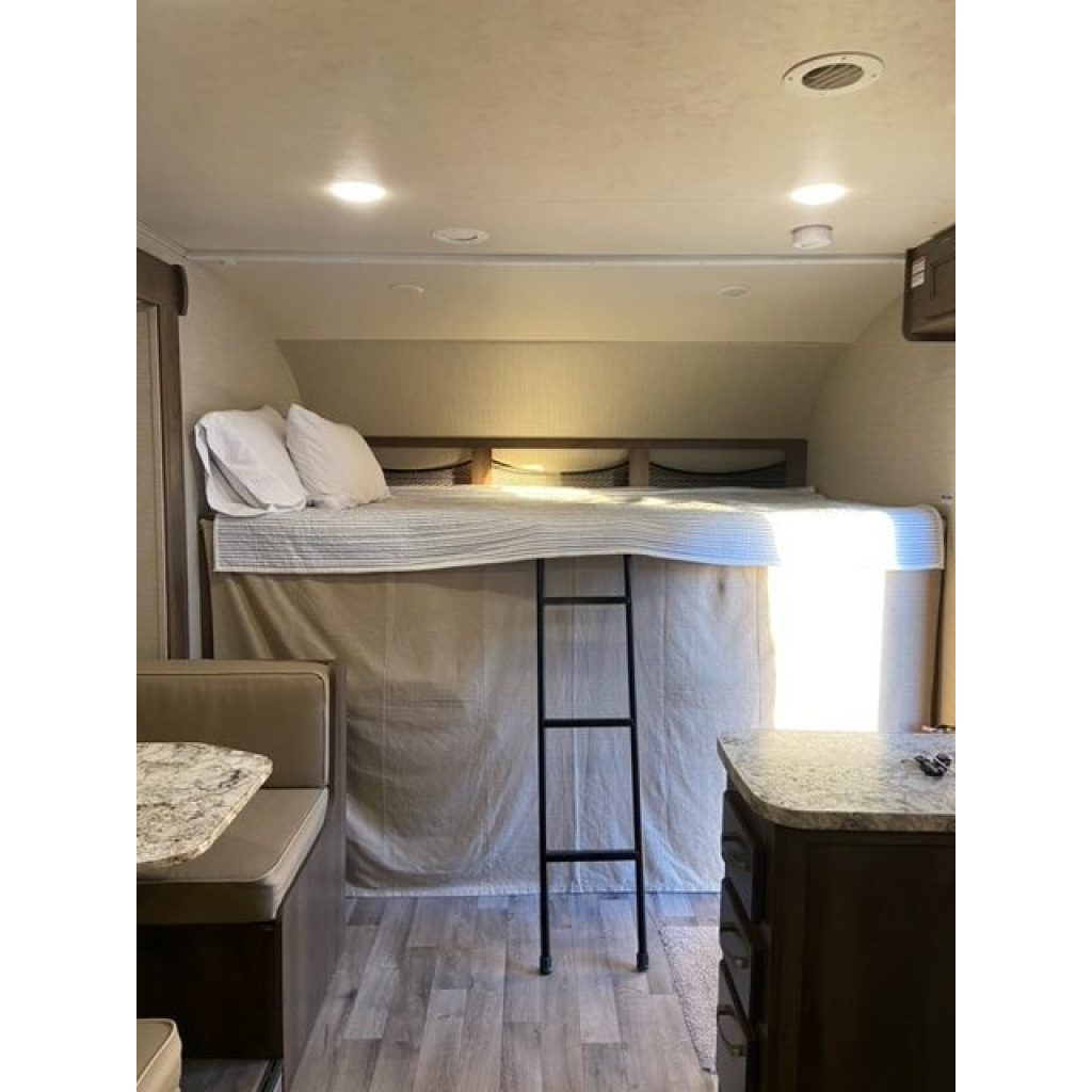 Jayco Redhawk 25R - Explore S'more Adventures