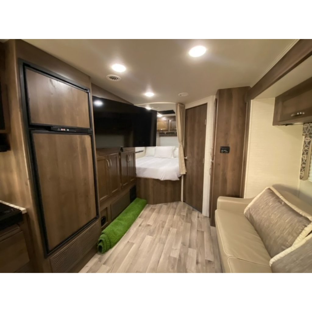 Jayco Redhawk 25R - Explore S'more Adventures